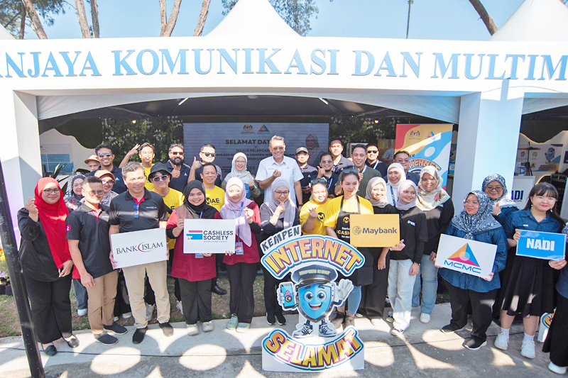 Karnival Internet Selamat libat semua sekolah di Labuan - x-press Malaysia